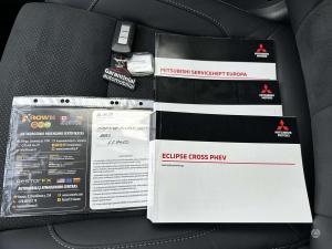 Grey Mitsubishi Eclipse Cross 2022 in Vilnius, with an engine capacity of 2.40 L and mileage of 25 thousand km for 23450 €, photo 32 on AUTOMOTO.COM.LV