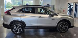Grey Mitsubishi Eclipse Cross 2022 in Siauliai, with an engine capacity of 2.36 L and mileage of 42 thousand km for 22500 €, photo 7 on AUTOMOTO.COM.LV
