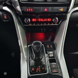 Grey Mitsubishi Eclipse Cross 2022 in Siauliai, with an engine capacity of 2.36 L and mileage of 42 thousand km for 22500 €, photo 19 on AUTOMOTO.COM.LV