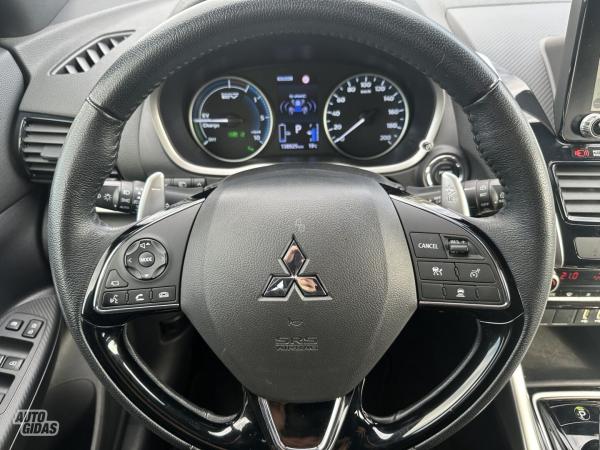 Pelēks Mitsubishi Eclipse Cross 2022 Avižieniai, ar dzinēja tilpumu 2.40 L un nobraukumu 139 tūkst. km par 19950 €, foto 7 vietnē AUTOMOTO.COM.LV