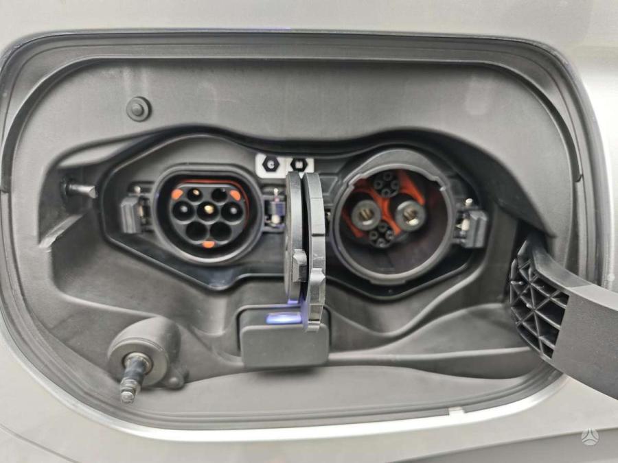 Grey Mitsubishi Eclipse Cross 2023 in Vilnius, with an engine capacity of 2.36 L and mileage of 41 thousand km for 21600 €, photo 11 on AUTOMOTO.COM.LV