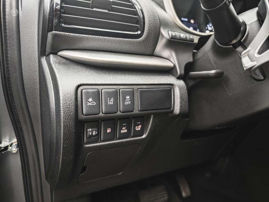 Grey Mitsubishi Eclipse Cross 2023 in Vilnius, with an engine capacity of 2.36 L and mileage of 41 thousand km for 21600 €, photo 18 on AUTOMOTO.COM.LV
