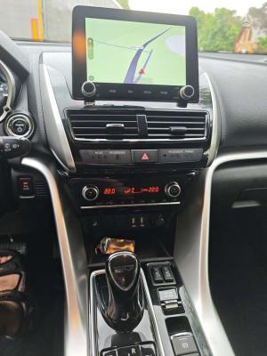 Grey Mitsubishi Eclipse Cross 2023 in Vilnius, with an engine capacity of 2.36 L and mileage of 41 thousand km for 21600 €, photo 24 on AUTOMOTO.COM.LV