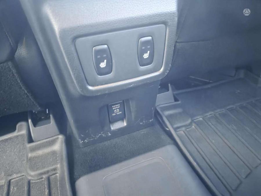 Grey Mitsubishi Eclipse Cross 2023 in Marijampole, with an engine capacity of 2.36 L and mileage of 83 thousand km for 20200 €, photo 13 on AUTOMOTO.COM.LV