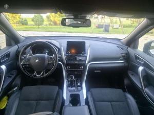 Grey Mitsubishi Eclipse Cross 2023 in Marijampole, with an engine capacity of 2.36 L and mileage of 83 thousand km for 20200 €, photo 17 on AUTOMOTO.COM.LV