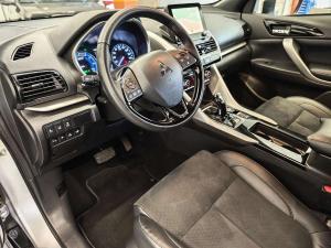 Grey Mitsubishi Eclipse Cross 2024 in Vilnius, with an engine capacity of 2.36 L and mileage of 83 thousand km for 21600 €, photo 17 on AUTOMOTO.COM.LV