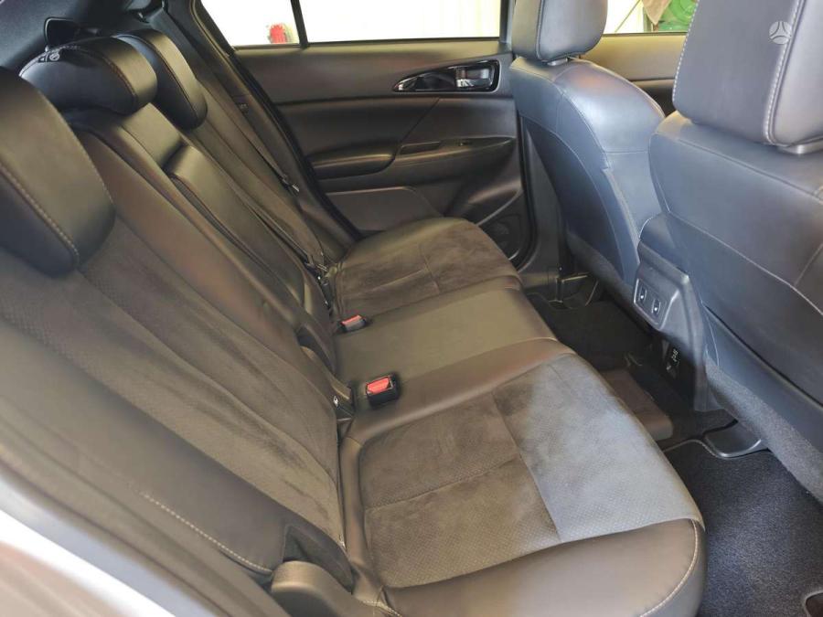 Grey Mitsubishi Eclipse Cross 2024 in Vilnius, with an engine capacity of 2.36 L and mileage of 83 thousand km for 21600 €, photo 38 on AUTOMOTO.COM.LV