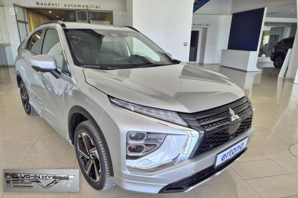 Mitsubishi Eclipse Cross 2024 Šauļi vietnē Pelēks Mitsubishi Eclipse Cross 2024 Šauļi, ar dzinēja tilpumu 2.36 L un nobraukumu 75 tūkst. km par 22900 €, foto 1 vietnē AUTOMOTO.COM.LV