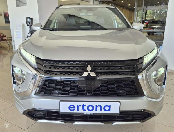 Mitsubishi Eclipse Cross 2024 Šauļi vietnē Pelēks Mitsubishi Eclipse Cross 2024 Šauļi, ar dzinēja tilpumu 2.36 L un nobraukumu 75 tūkst. km par 22900 €, foto 9 vietnē AUTOMOTO.COM.LV