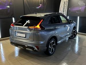 Grey Mitsubishi Eclipse Cross 2024 in Avizieniai, with an engine capacity of 2.40 L and mileage of 102 thousand km for 22950 €, photo 3 on AUTOMOTO.COM.LV