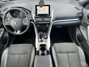 Grey Mitsubishi Eclipse Cross 2024 in Avizieniai, with an engine capacity of 2.40 L and mileage of 102 thousand km for 22950 €, photo 4 on AUTOMOTO.COM.LV