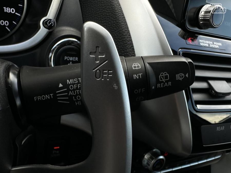 Grey Mitsubishi Eclipse Cross 2024 in Avizieniai, with an engine capacity of 2.40 L and mileage of 102 thousand km for 22950 €, photo 10 on AUTOMOTO.COM.LV