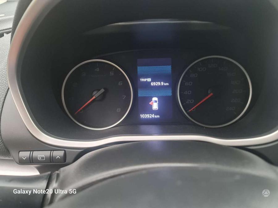 Grey Mitsubishi Eclipse Cross 2021 in Vilnius, with an engine capacity of 1.50 L and mileage of 109 thousand km for 14500 €, photo 13 on AUTOMOTO.COM.LV