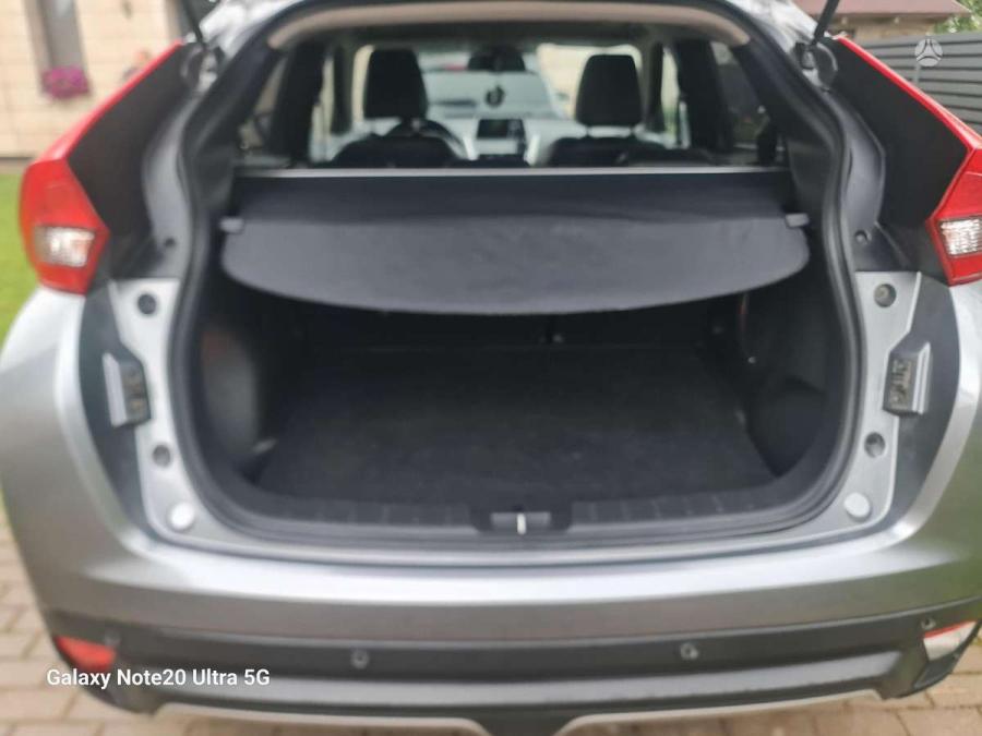 Grey Mitsubishi Eclipse Cross 2021 in Vilnius, with an engine capacity of 1.50 L and mileage of 109 thousand km for 14500 €, photo 17 on AUTOMOTO.COM.LV