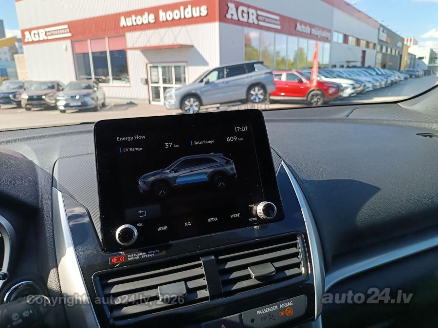 Grey Mitsubishi Eclipse Cross 2022 in Tallinn, with an engine capacity of 2.40 L and mileage of 96 thousand km for 25990 €, photo 22 on AUTOMOTO.COM.LV