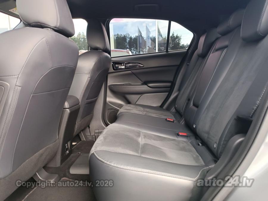 Pelēks Mitsubishi Eclipse Cross 2022 Tallina, ar dzinēja tilpumu 2.40 L un nobraukumu 59 tūkst. km par 23890 €, foto 9 vietnē AUTOMOTO.COM.LV