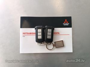 Pelēks Mitsubishi Eclipse Cross 2022 Tallina, ar dzinēja tilpumu 2.40 L un nobraukumu 59 tūkst. km par 23890 €, foto 24 vietnē AUTOMOTO.COM.LV