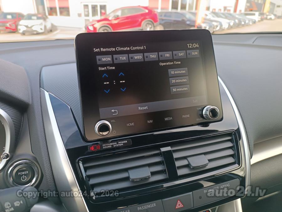 Grey Mitsubishi Eclipse Cross 2022 in Tallinn, with an engine capacity of 2.40 L and mileage of 45 thousand km for 25990 €, photo 21 on AUTOMOTO.COM.LV