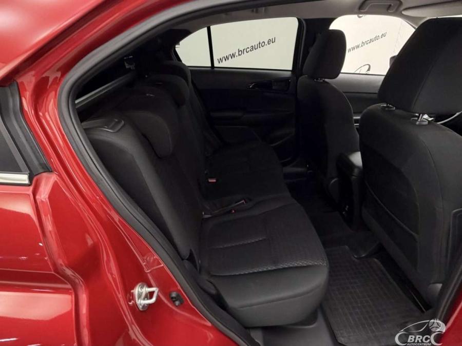 Red Mitsubishi Eclipse Cross 2018 in Vilnius, with an engine capacity of 1.50 L and mileage of 122 thousand km for 14500 €, photo 11 on AUTOMOTO.COM.LV