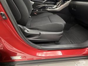Red Mitsubishi Eclipse Cross 2018 in Avizieniai, with an engine capacity of 1.50 L and mileage of 122 thousand km for 14500 €, photo 6 on AUTOMOTO.COM.LV