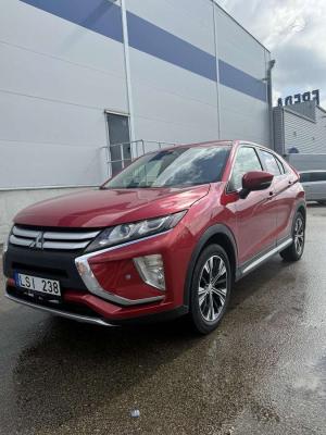Красный Мицубиси Эклипс Кросс 2018 в Каунас, объемом двигателя 1.50 л и пробегом 92 тыс. км за 13700 €, фото  на AUTOMOTO.COM.LV