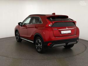 Red Mitsubishi Eclipse Cross 2019 in Kaunas, with an engine capacity of 1.50 L and mileage of 42 thousand km for 24450 €, photo 3 on AUTOMOTO.COM.LV