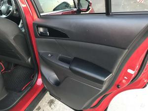 Red Mitsubishi Eclipse Cross 2019 in Marijampole, with an engine capacity of 1.50 L and mileage of 126 thousand km for 13500 €, photo 28 on AUTOMOTO.COM.LV