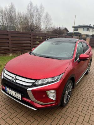 Red Mitsubishi Eclipse Cross 2020 in Kaunas, with an engine capacity of 1.50 L and mileage of 67 thousand km for 18000 €, photo  on AUTOMOTO.COM.LV