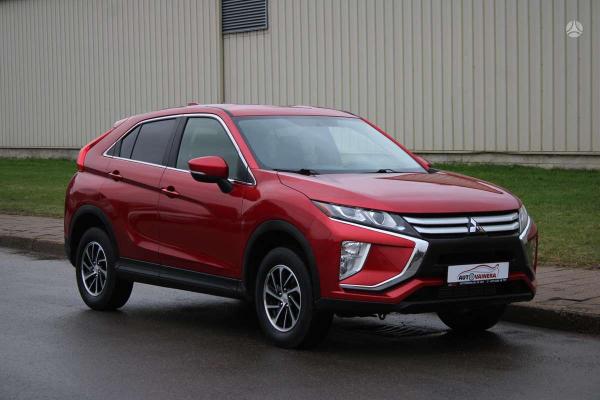 Red Mitsubishi Eclipse Cross 2020 in Vilnius, with an engine capacity of 1.50 L and mileage of 167 thousand km for 11300 €, photo 1 on AUTOMOTO.COM.LV