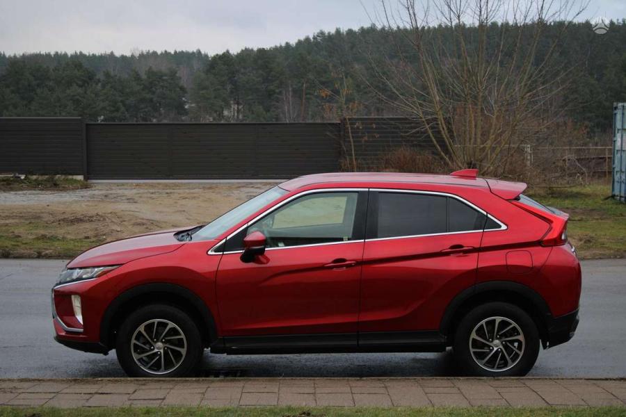 Sarkans Mitsubishi Eclipse Cross 2020 Viļņa, ar dzinēja tilpumu 1.50 L un nobraukumu 167 tūkst. km par 11300 €, foto 4 vietnē AUTOMOTO.COM.LV