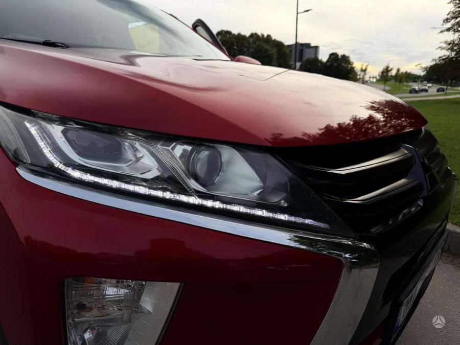 Red Mitsubishi Eclipse Cross 2021 in Kaunas, with an engine capacity of 1.50 L and mileage of 103 thousand km for 11800 €, photo 17 on AUTOMOTO.COM.LV