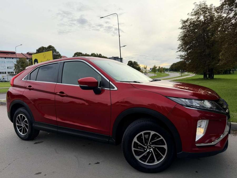 Red Mitsubishi Eclipse Cross 2021 in Kaunas, with an engine capacity of 1.50 L and mileage of 100 thousand km for 11500 €, photo 20 on AUTOMOTO.COM.LV
