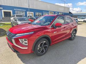 Sarkans Mitsubishi Eclipse Cross 2024 Šauļi, ar dzinēja tilpumu 2.36 L un nobraukumu 36 tūkst. km par 18900 €, foto  vietnē AUTOMOTO.COM.LV