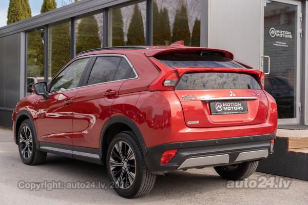 Red Mitsubishi Eclipse Cross 2018 in Tallinn, with an engine capacity of 1.50 L and mileage of 103 thousand km for 13900 €, photo 2 on AUTOMOTO.COM.LV