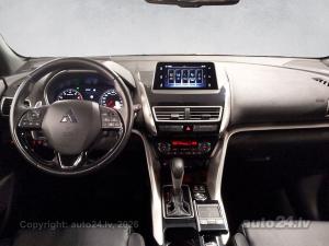 Sarkans Mitsubishi Eclipse Cross 2019 Tallina, ar dzinēja tilpumu 1.50 L un nobraukumu 78 tūkst. km par 15490 €, foto 6 vietnē AUTOMOTO.COM.LV
