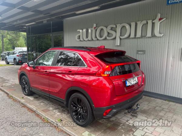Red Mitsubishi Eclipse Cross 2020 in Tallinn, with an engine capacity of 1.50 L and mileage of 60 thousand km for 16990 €, photo 3 on AUTOMOTO.COM.LV