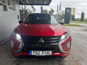 Sarkans Mitsubishi Eclipse Cross 2020 Tallina, ar dzinēja tilpumu 1.50 L un nobraukumu 60 tūkst. km par 16990 €, foto 5 vietnē AUTOMOTO.COM.LV