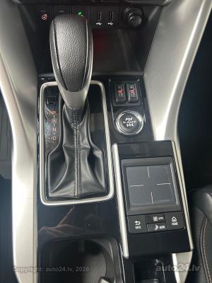 Sarkans Mitsubishi Eclipse Cross 2020 Tallina, ar dzinēja tilpumu 1.50 L un nobraukumu 60 tūkst. km par 16990 €, foto 13 vietnē AUTOMOTO.COM.LV