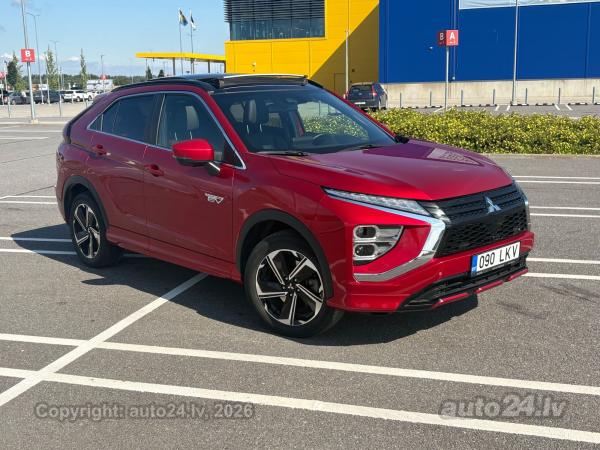 Red Mitsubishi Eclipse Cross 2021 in Tallinn, with an engine capacity of 2.40 L and mileage of 31 thousand km for 22000 €, photo 2 on AUTOMOTO.COM.LV
