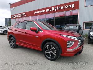 Sarkans Mitsubishi Eclipse Cross 2021 Tallina, ar dzinēja tilpumu 2.40 L un nobraukumu 31 tūkst. km par 24990 €, foto  vietnē AUTOMOTO.COM.LV