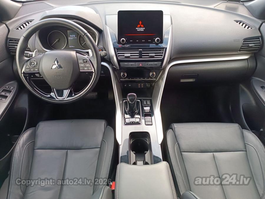 Sarkans Mitsubishi Eclipse Cross 2021 Tallina, ar dzinēja tilpumu 2.40 L un nobraukumu 31 tūkst. km par 24990 €, foto 6 vietnē AUTOMOTO.COM.LV