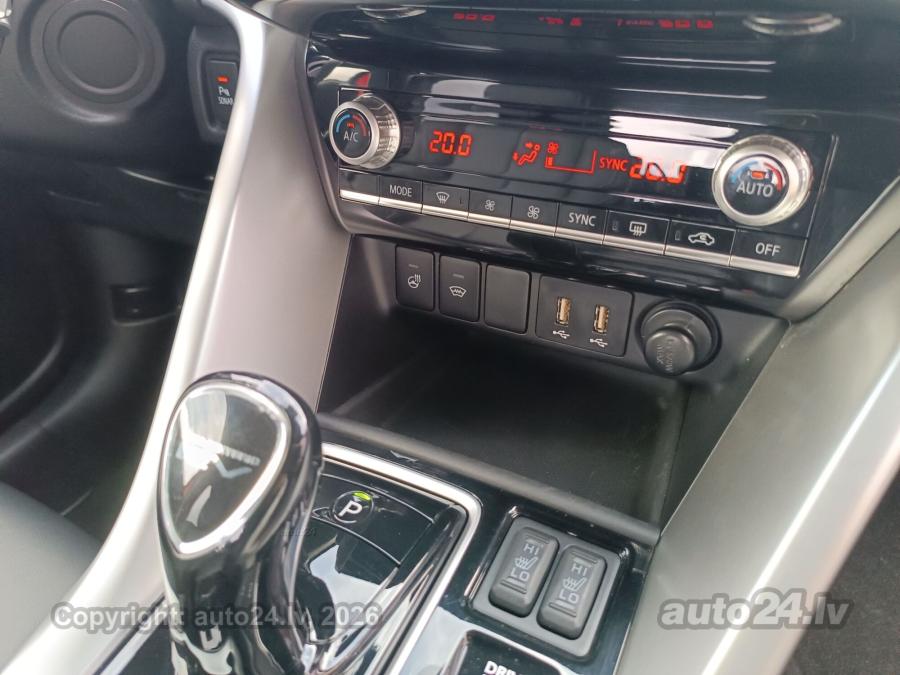 Sarkans Mitsubishi Eclipse Cross 2021 Tallina, ar dzinēja tilpumu 2.40 L un nobraukumu 31 tūkst. km par 24990 €, foto 19 vietnē AUTOMOTO.COM.LV