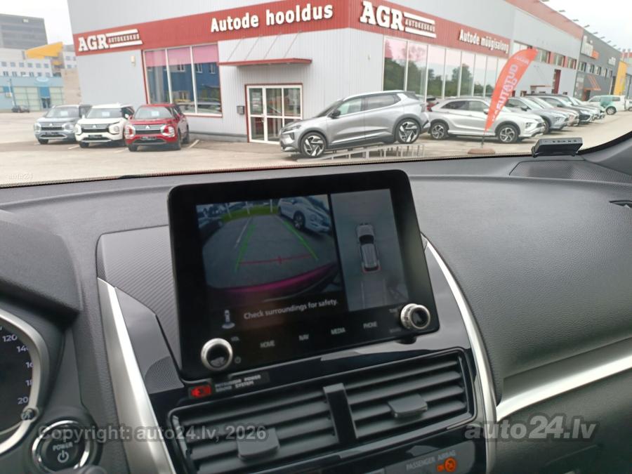 Sarkans Mitsubishi Eclipse Cross 2021 Tallina, ar dzinēja tilpumu 2.40 L un nobraukumu 31 tūkst. km par 24990 €, foto 26 vietnē AUTOMOTO.COM.LV