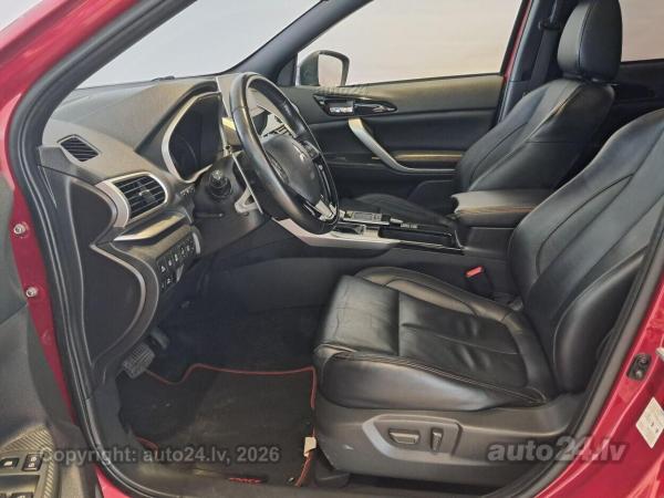 Mitsubishi Eclipse Cross 2020 Narva, ar dzinēja tilpumu 1.50 L un nobraukumu 89 tūkst. km par 17900 €, foto 11 vietnē AUTOMOTO.COM.LV