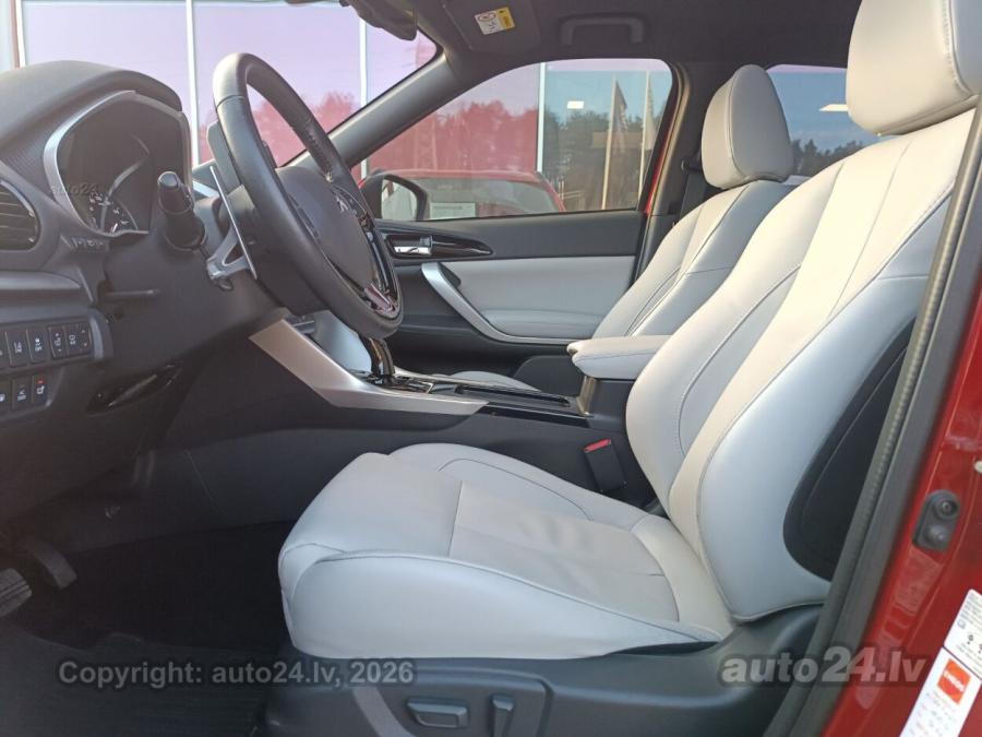Mitsubishi Eclipse Cross 2022 Tallina, ar dzinēja tilpumu 2.40 L un nobraukumu 56 tūkst. km par 26900 €, foto 7 vietnē AUTOMOTO.COM.LV