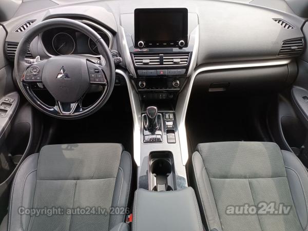 Mitsubishi Eclipse Cross 2022 in Tallinn, with an engine capacity of 2.40 L and mileage of 31 thousand km for 26990 €, photo 5 on AUTOMOTO.COM.LV