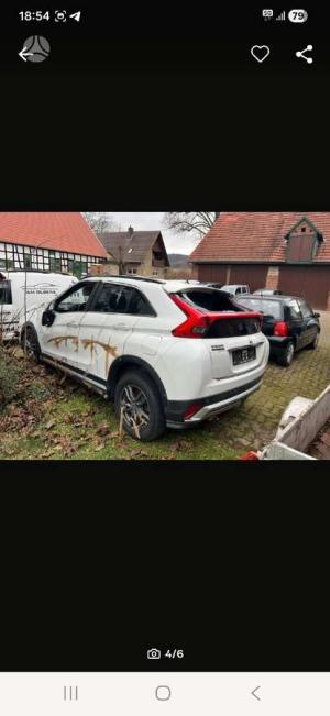 White Mitsubishi Eclipse Cross 2018 in Klaipeda, with an engine capacity of 0.00 L and mileage of 73 thousand km for 3700 €, photo 4 on AUTOMOTO.COM.LV