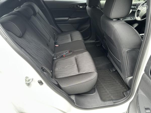 Balts Mitsubishi Eclipse Cross 2018 Avižieniai, ar dzinēja tilpumu 1.50 L un nobraukumu 154 tūkst. km par 14750 €, foto 5 vietnē AUTOMOTO.COM.LV
