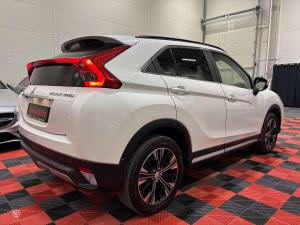 Balts Mitsubishi Eclipse Cross 2018 Viļņa, ar dzinēja tilpumu 1.50 L un nobraukumu 136 tūkst. km par 16499 €, foto 5 vietnē AUTOMOTO.COM.LV