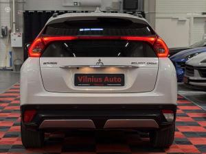 Balts Mitsubishi Eclipse Cross 2018 Viļņa, ar dzinēja tilpumu 1.50 L un nobraukumu 136 tūkst. km par 16499 €, foto 6 vietnē AUTOMOTO.COM.LV